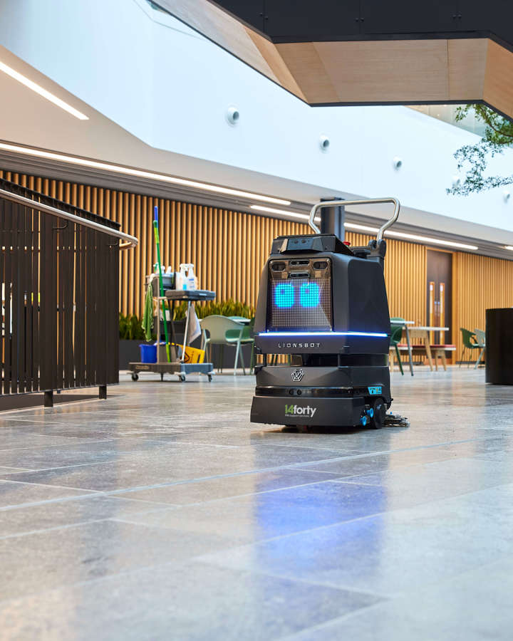 How Cobotics Are Transforming The Facilities Industry | 14forty